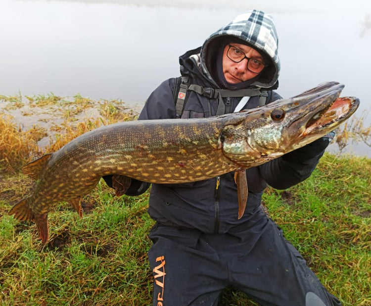 iWader | World's #1 Ultra-Elastic Fishing Waders